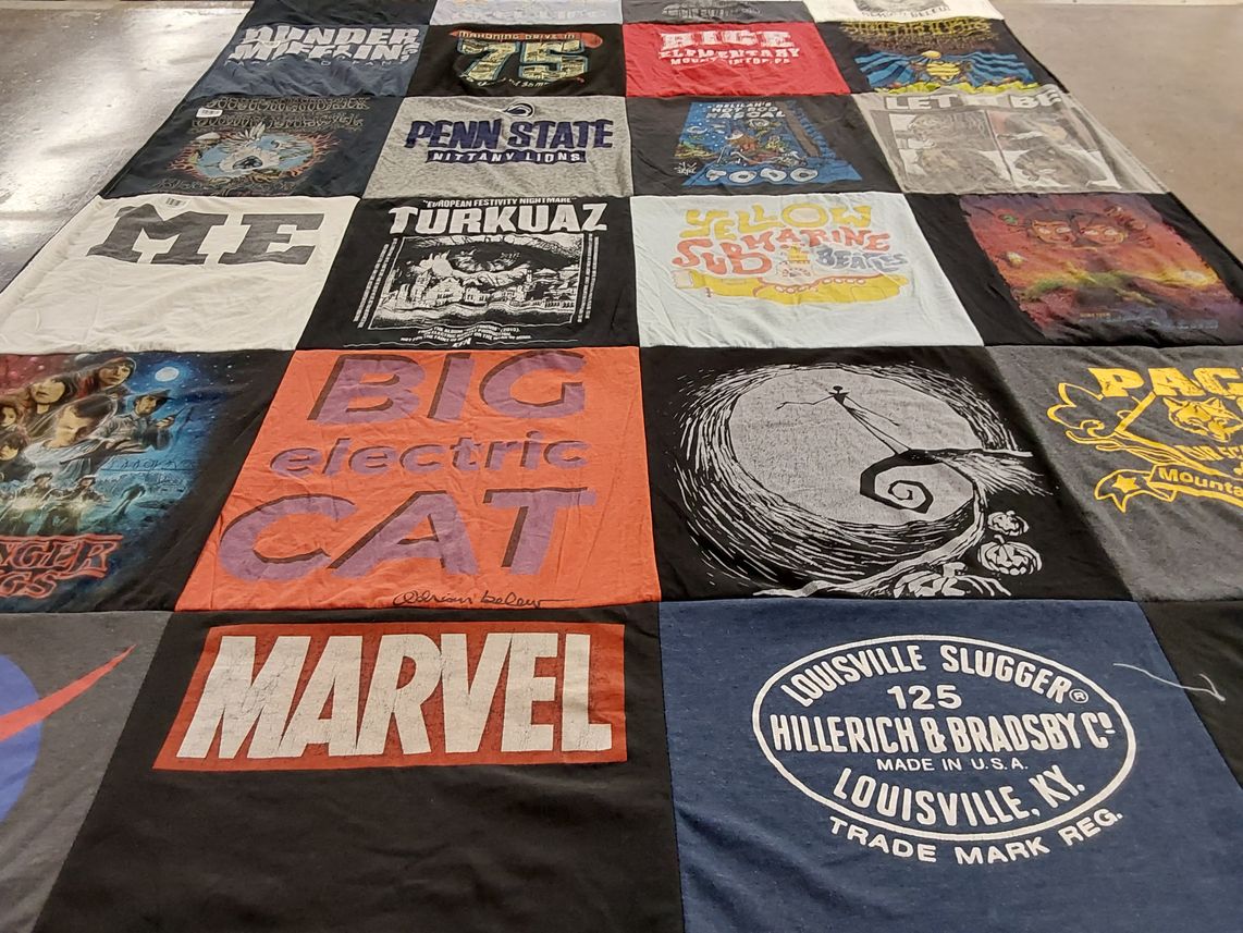 Project Repat - Penn State University T-shirt Quilt